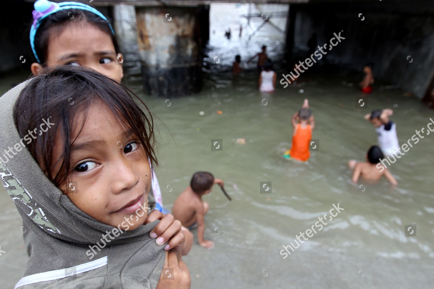 Filipino Children Frolic On Flood Underpass Editorial Stock Photo ...