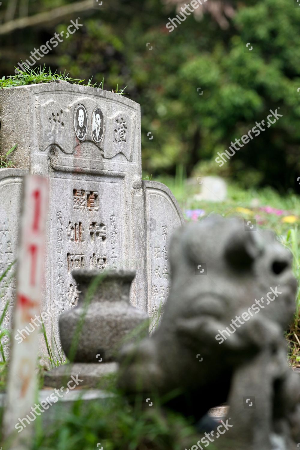 Tomb Chiang Chew Lim Yam Yew Editorial Stock Photo - Stock Image ...