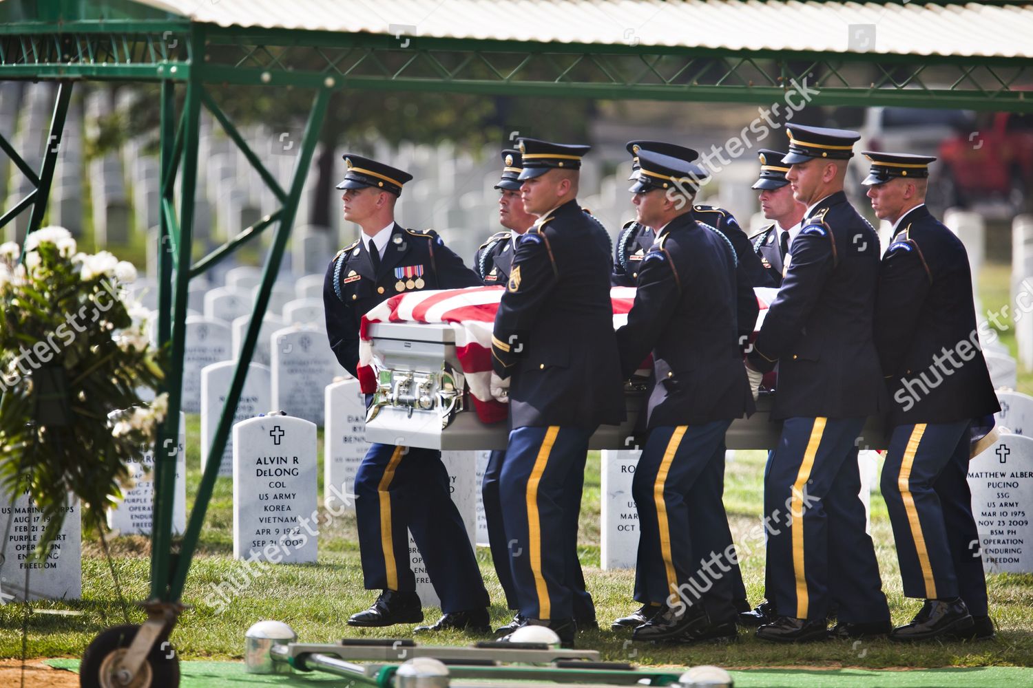 Casket Team Carries Casket Staff Sergeant Editorial Stock Photo - Stock ...