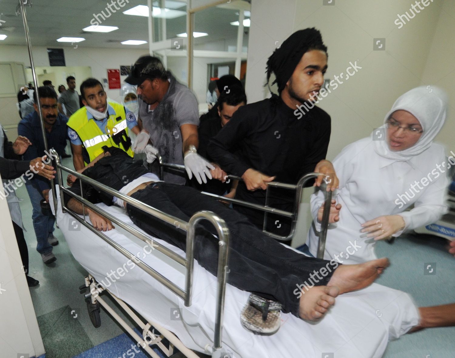 Medical Personnel Staff Salmaniya Medical Complex Editorial Stock Photo ...