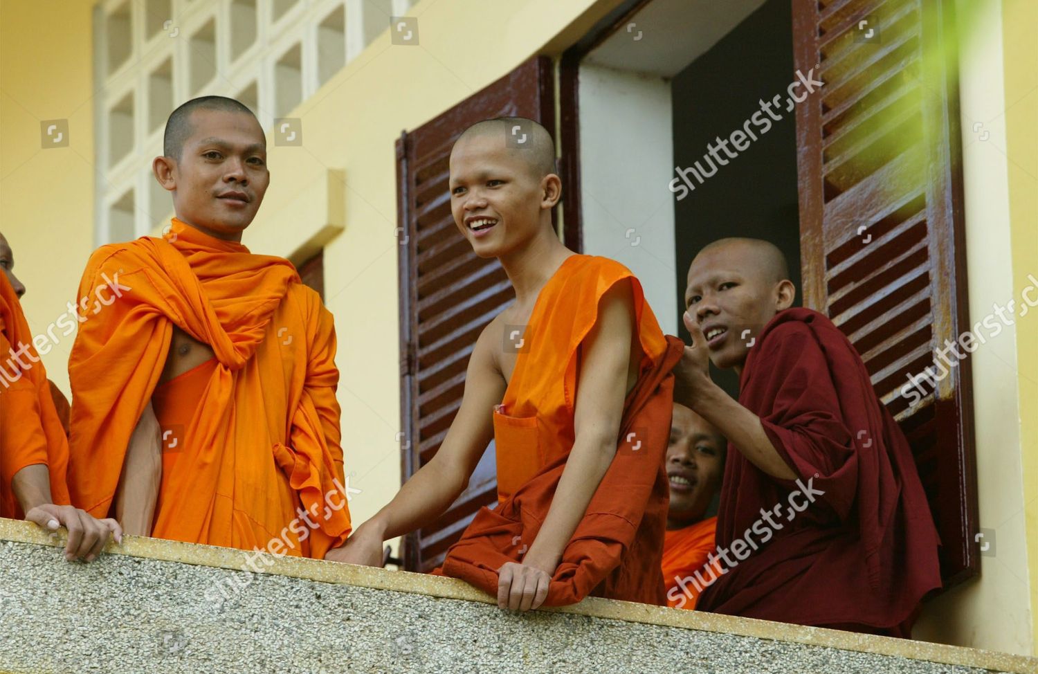 Student Monks Look Chaktomuk Hall Opening Editorial Stock Photo - Stock ...