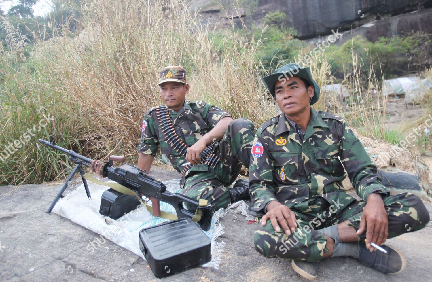 Cambodian Soldiers Guard Preah Vihear Temple Editorial Stock Photo ...