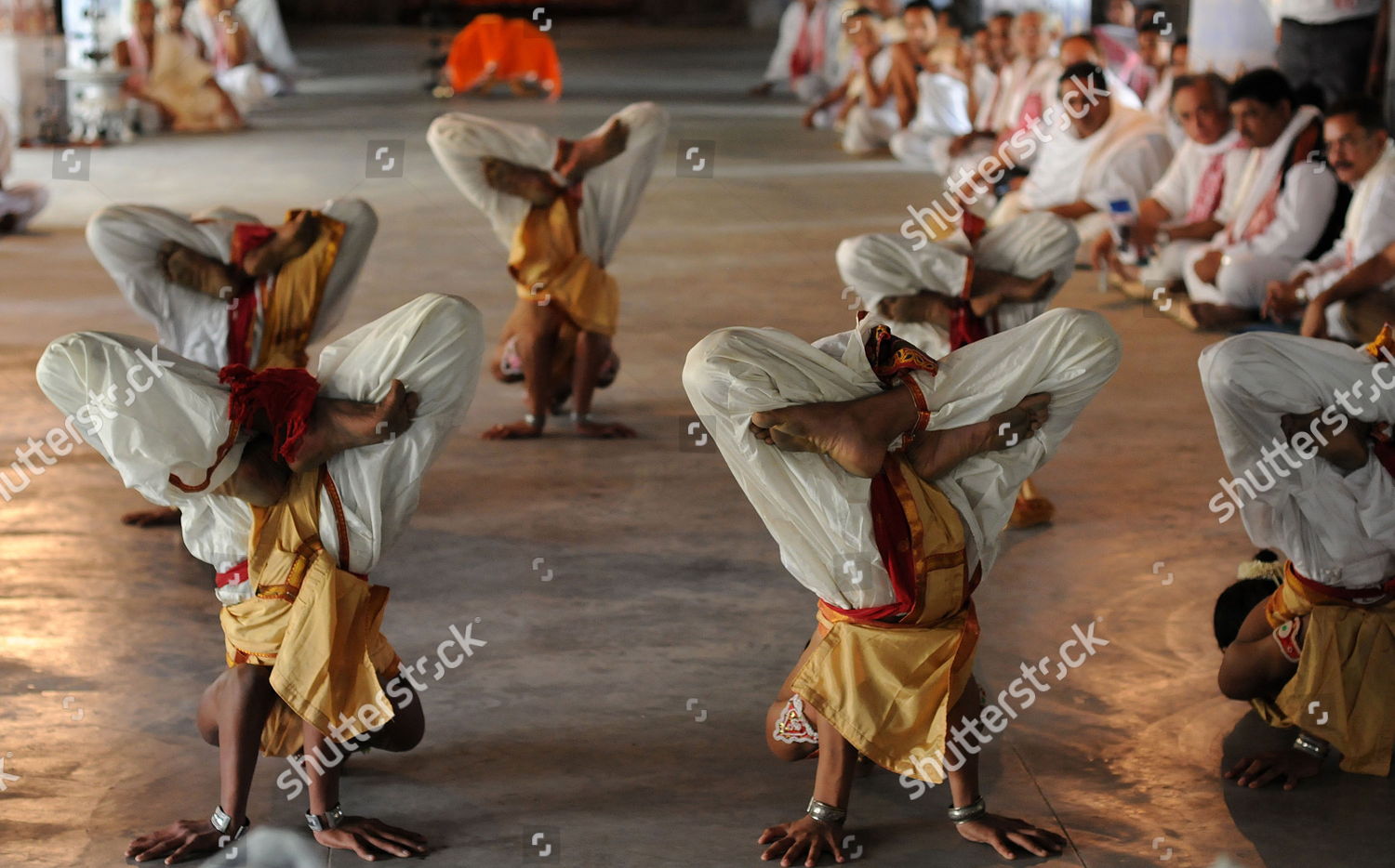 Satriya Dancers Perform Satriya Traditional Dance Editorial Stock Photo ...