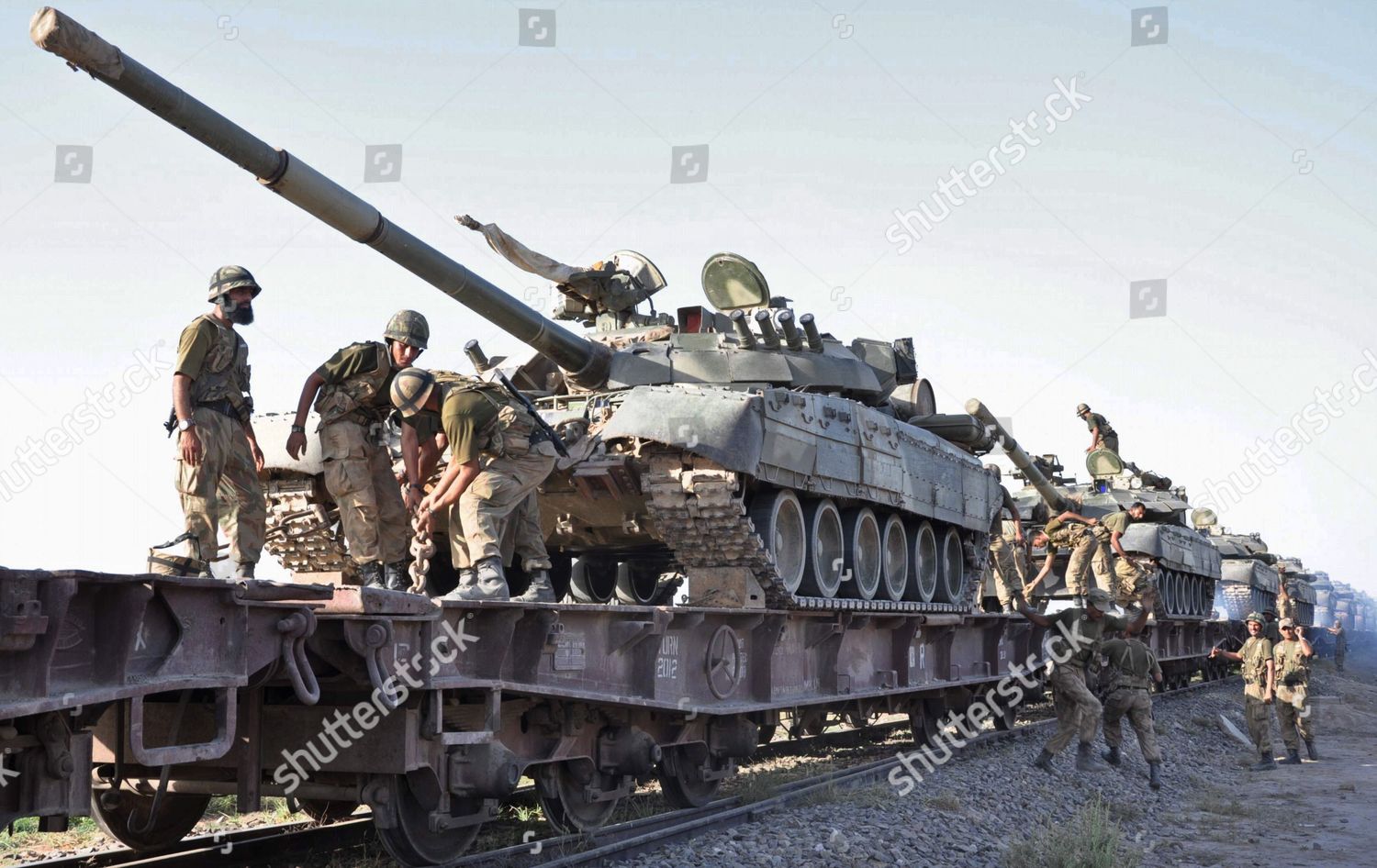 Pakistani Army Soldiers Load Tanks On Editorial Stock Photo - Stock ...