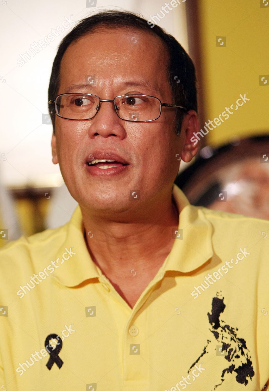 Philippine Presidential Candidate Senator Benigno Noynoy Editorial Stock Photo - Stock Image ...