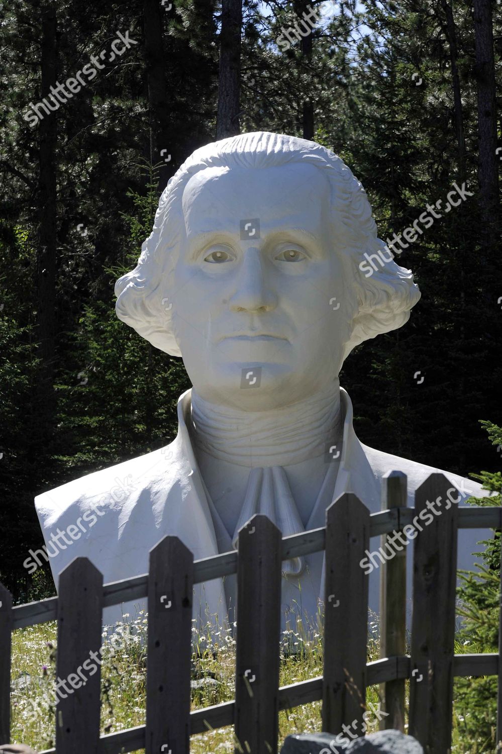 Giant Cement Busts First Us President Editorial Stock Photo - Stock ...