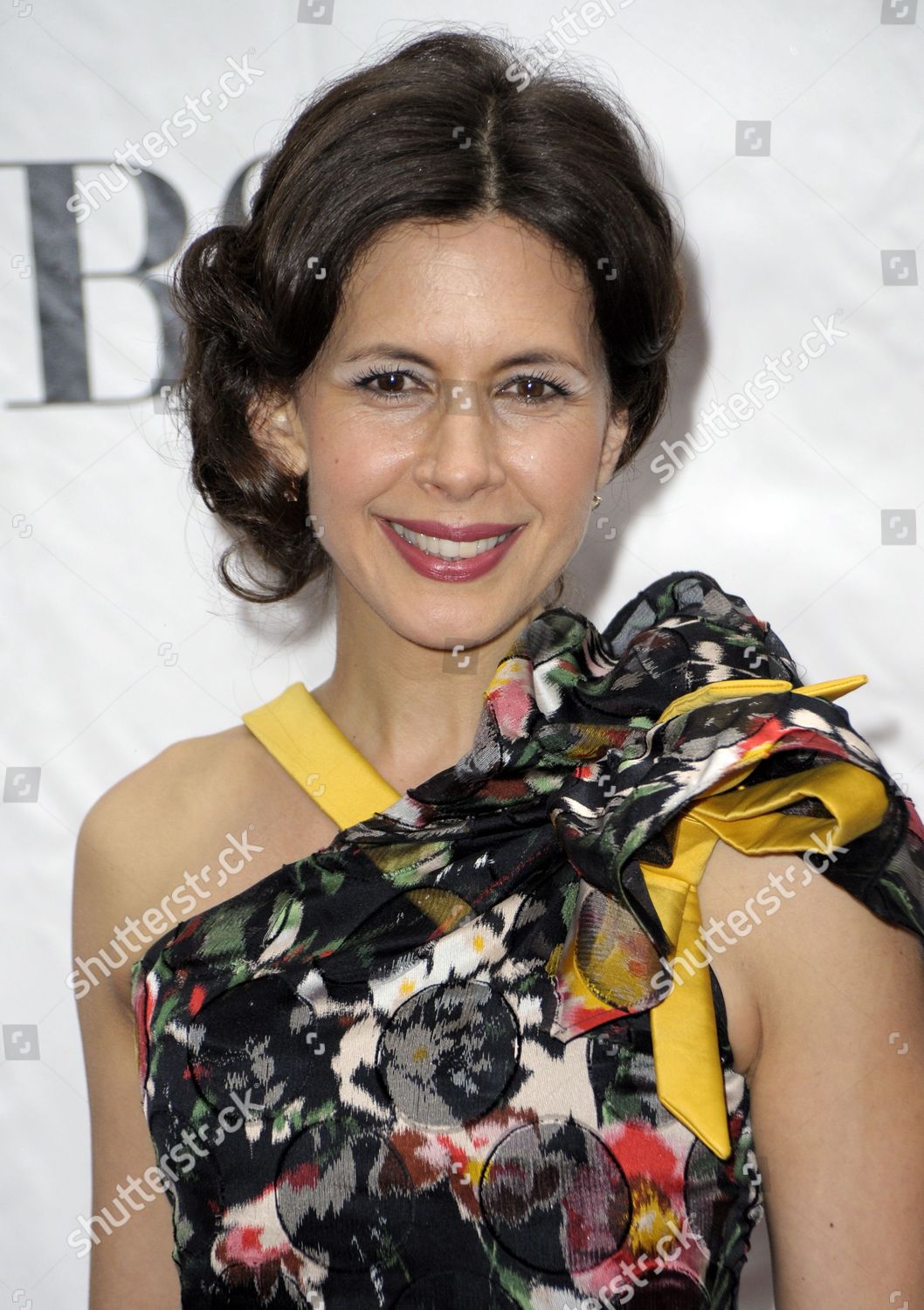 Actress Jessica Hecht Us Arrives 2010 Editorial Stock Photo - Stock ...