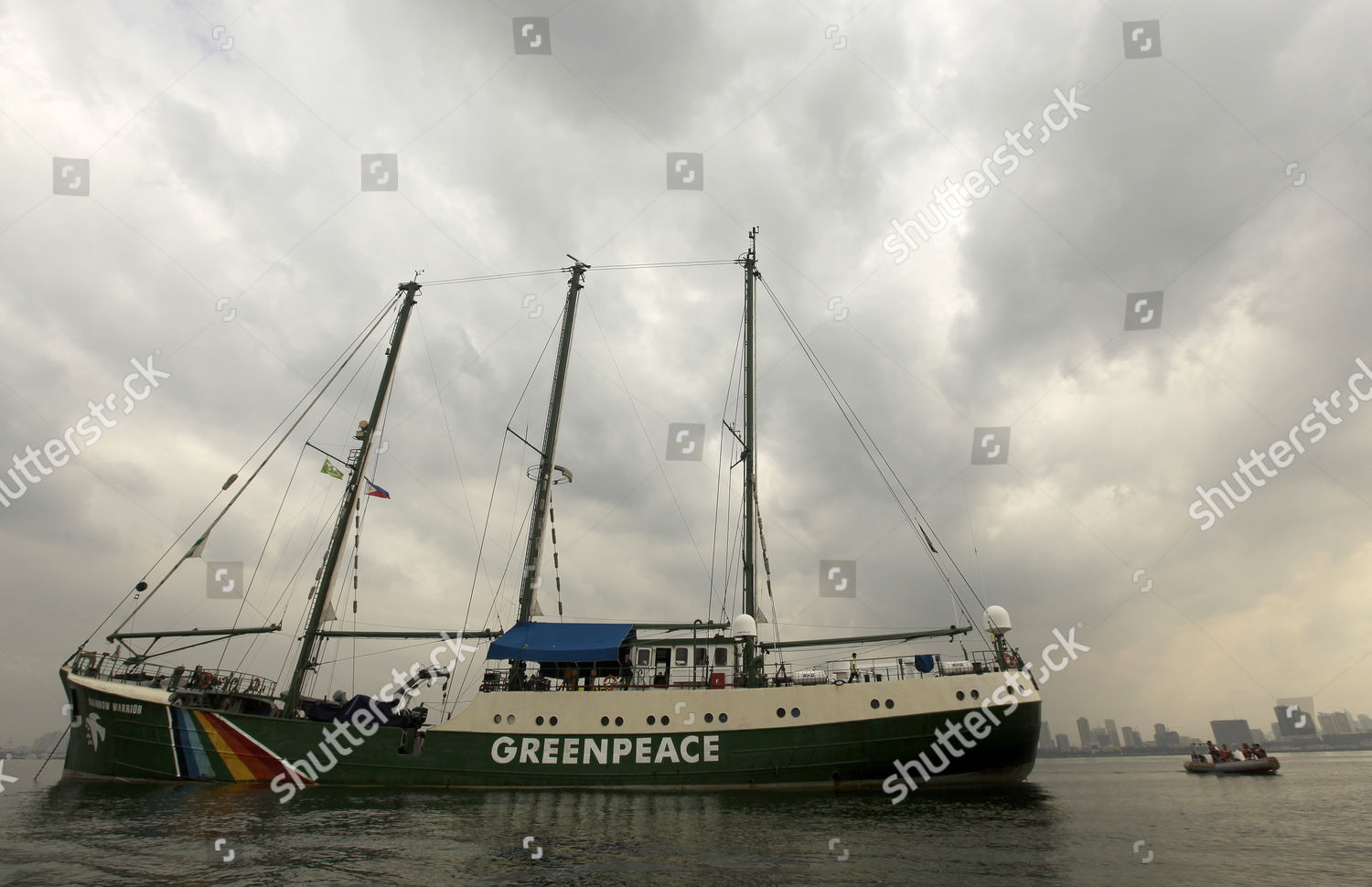 Greenpeace Flagship Rainbow Warrior Docked Manila Editorial Stock Photo - Stock Image | Shutterstock