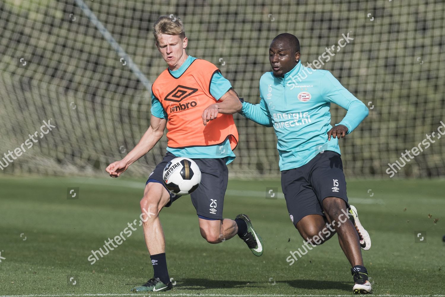 L-R OLEKSANDR ZINCHENKO PSV JETRO WILLEMS Editorial Stock Photo - Stock ...