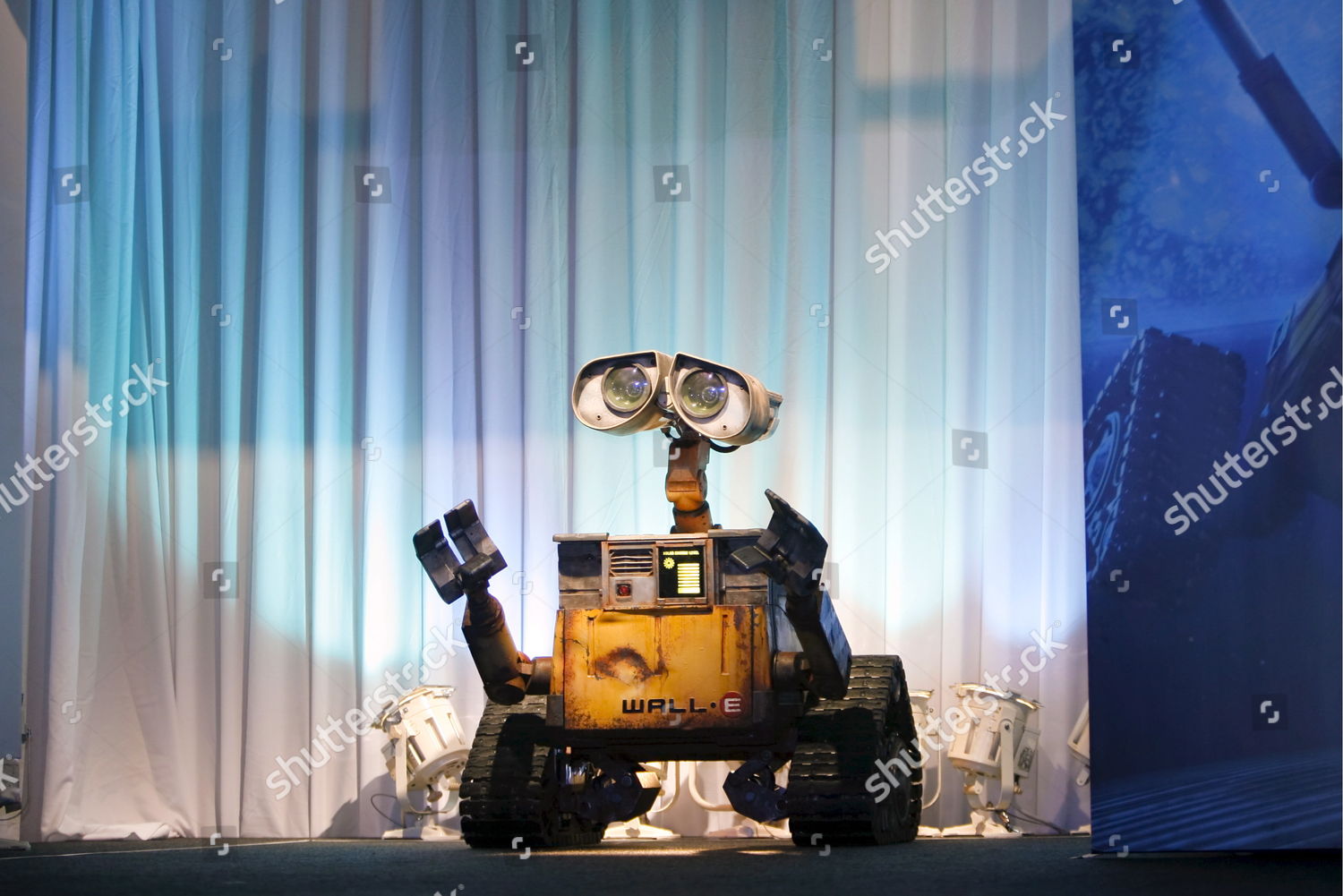 Robot Walle Main Character Movie Walle Editorial Stock Photo - Stock ...