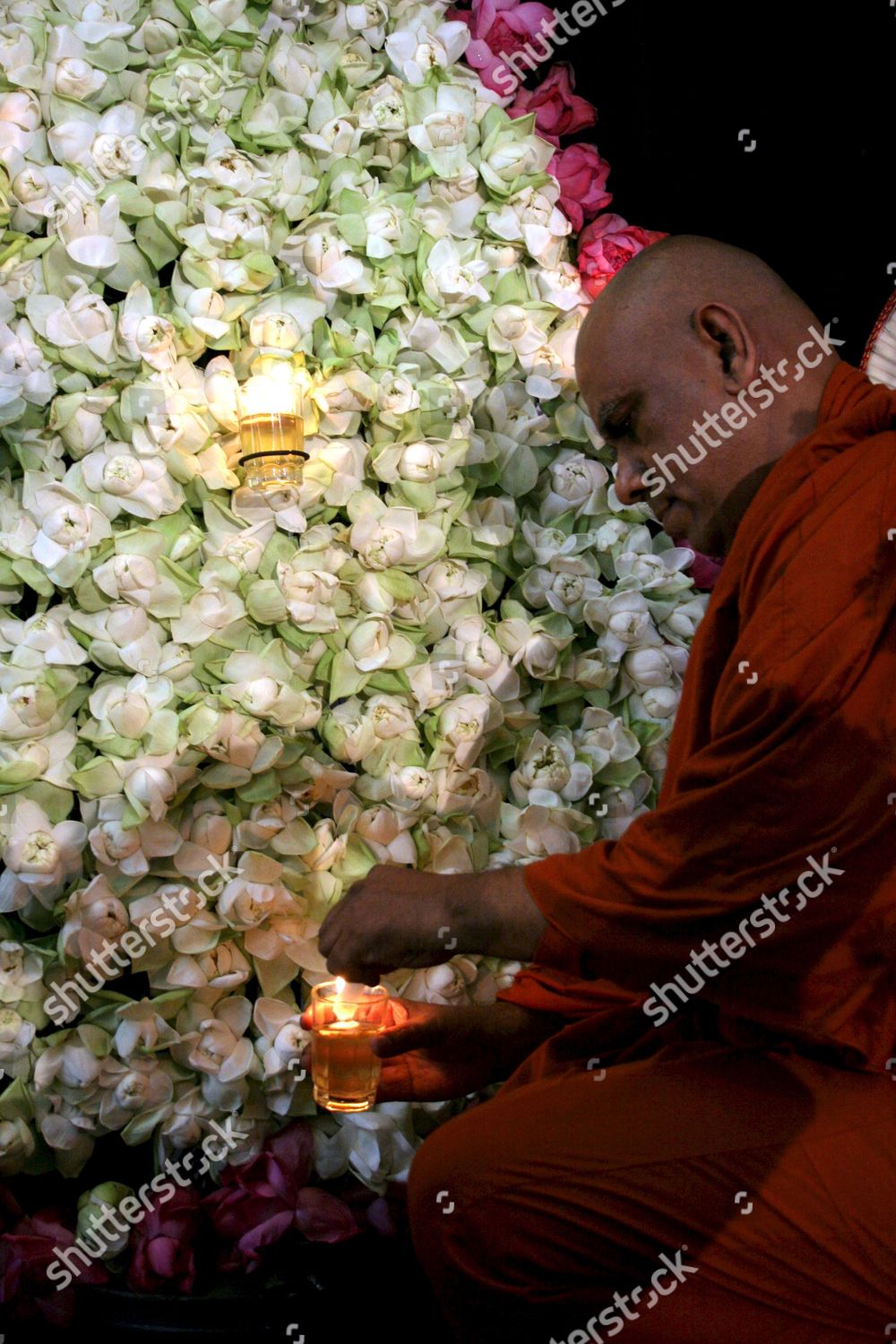 Sri Lankan Buddhist Monks Lights Traditional Editorial Stock Photo ...