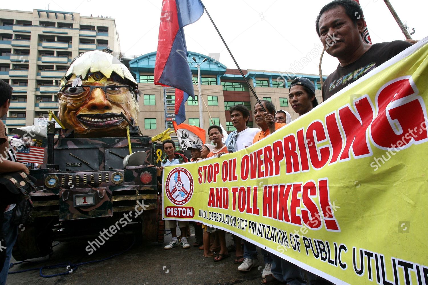 Filipino Protesters Prepare Burn Effigy Philippine Editorial Stock ...