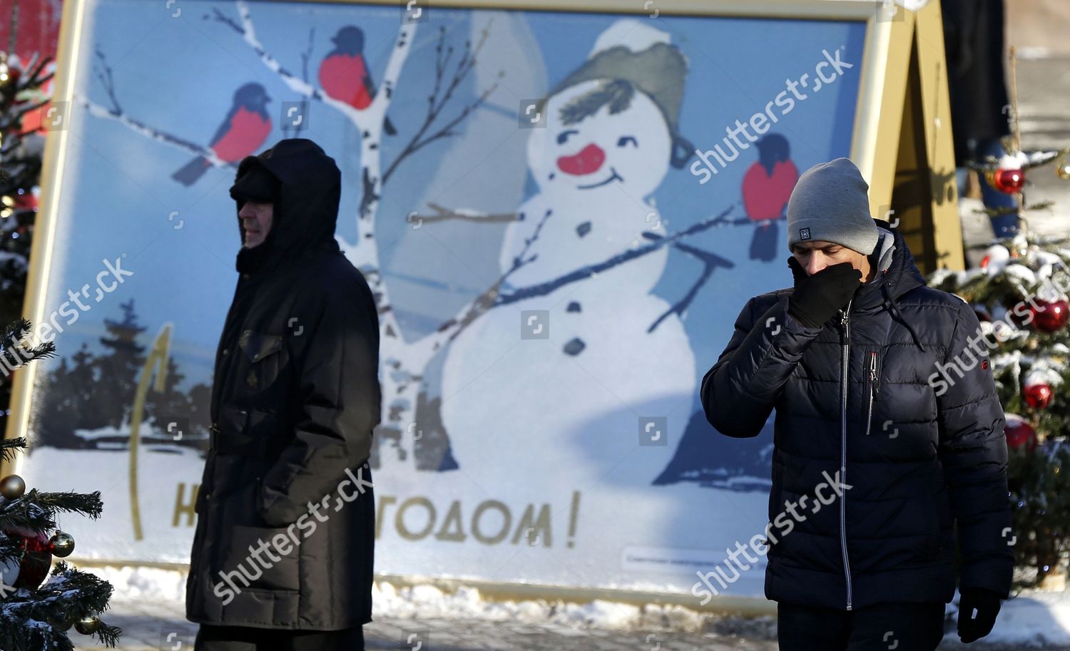 Man Protects His Face Extreme Cold Editorial Stock Photo - Stock Image ...