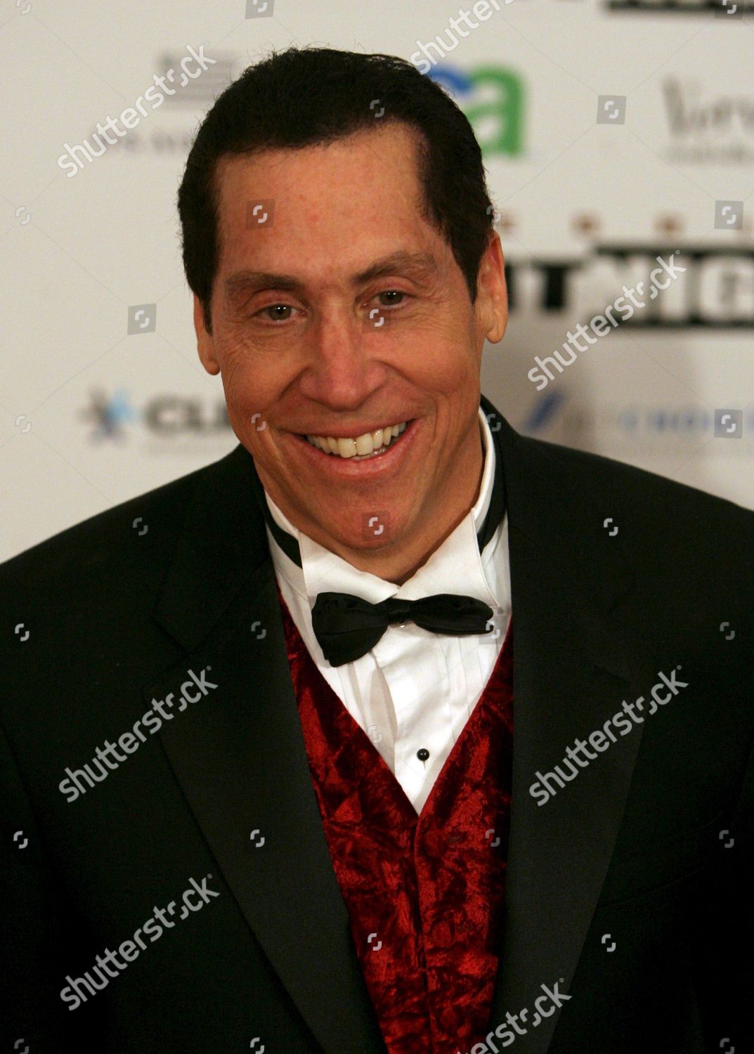 Roy Firestone Walks Red Carpet Muhammad Editorial Stock Photo - Stock ...