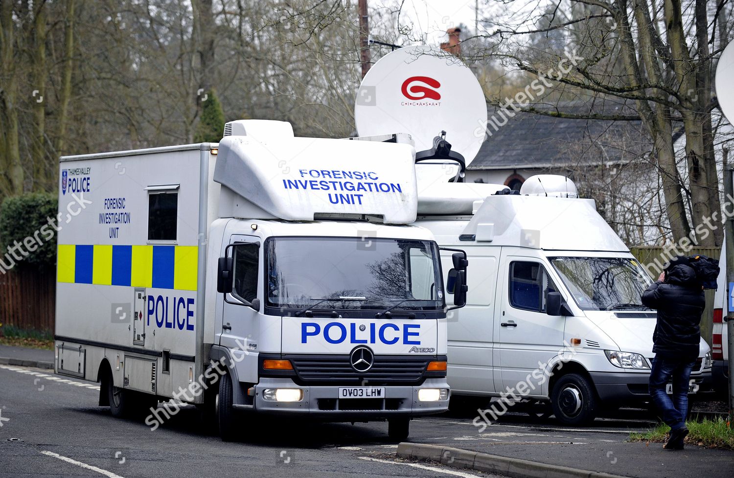 Police Forensic Investigation Unit Arrives Mill Editorial Stock Photo ...