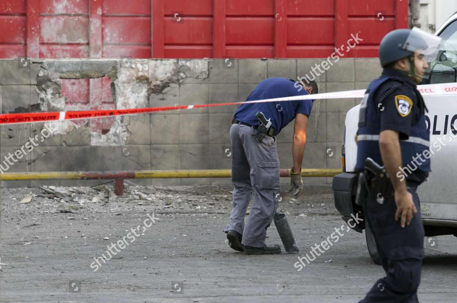 Israeli Police Sappers Remove Pipe Exploded Editorial Stock Photo ...
