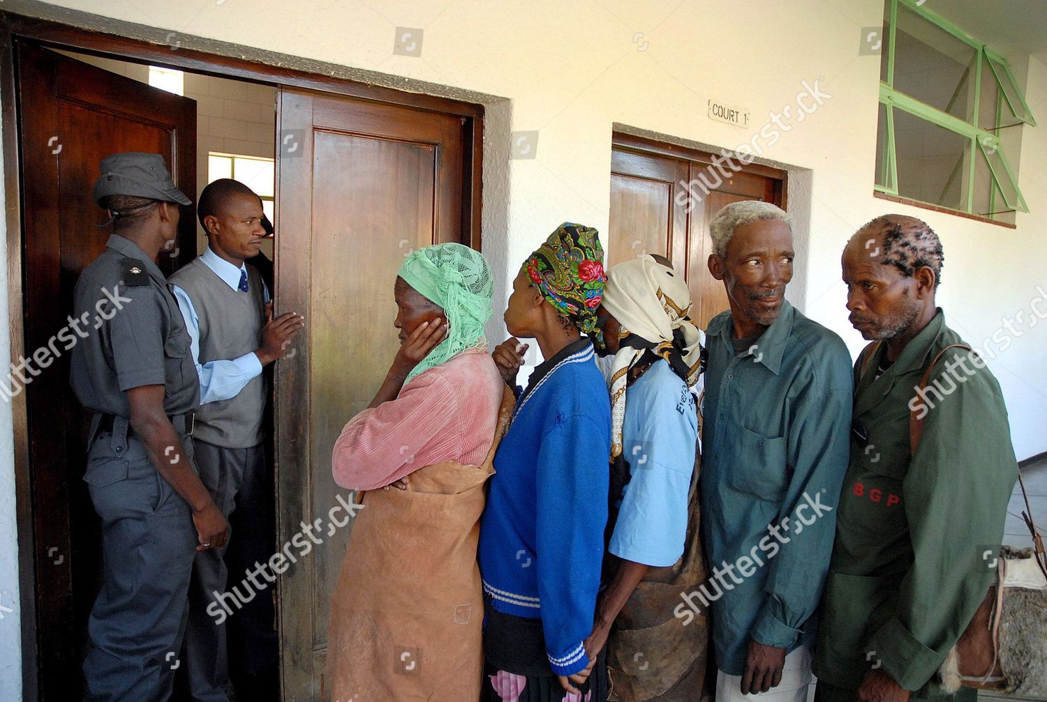 Members Basarwa Clan San Indigenous People Editorial Stock Photo ...