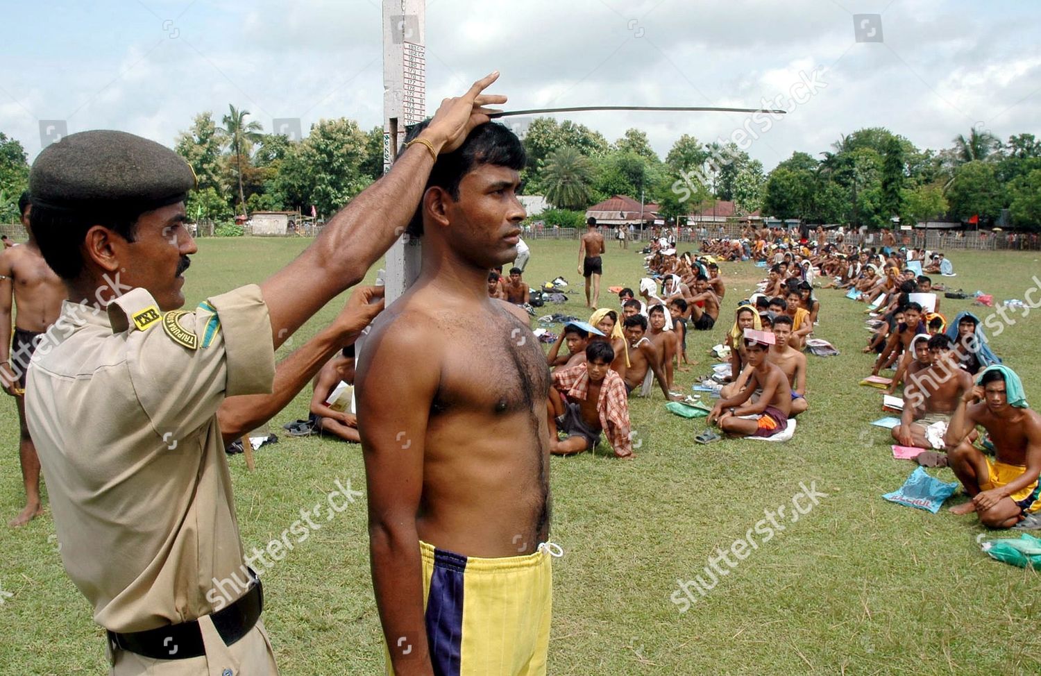 Indian Paramilitary Officer Measures Candidate During Editorial Stock ...