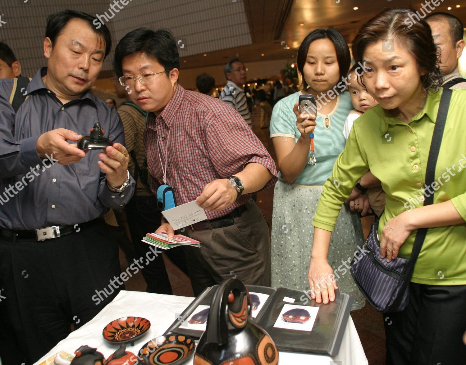 Crowd Show Interest Peruvian Handicrafts Exhibition Editorial Stock ...
