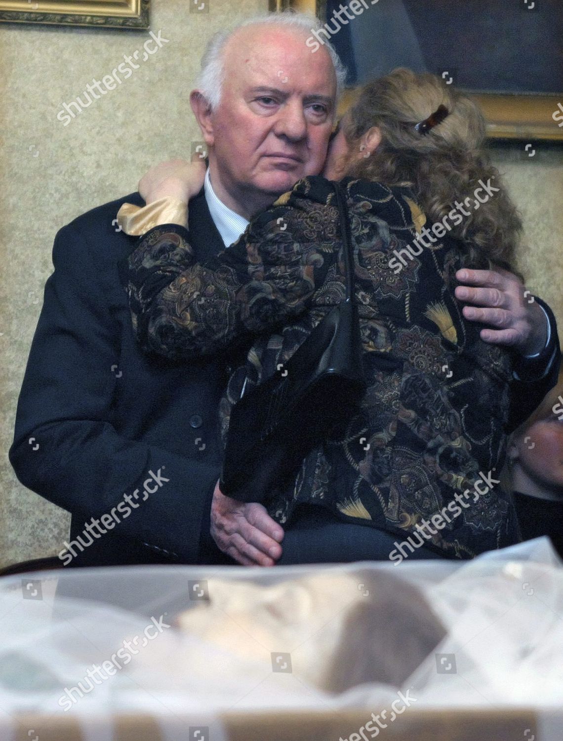 Former Georgian President Eduard Shevardnadze Comforted Editorial Stock ...