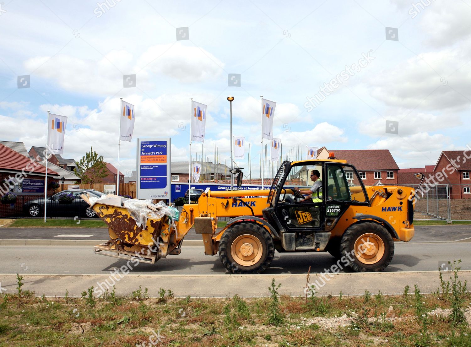 George Wimpey Flag Construction Workers Editorial Stock Photo - Stock ...