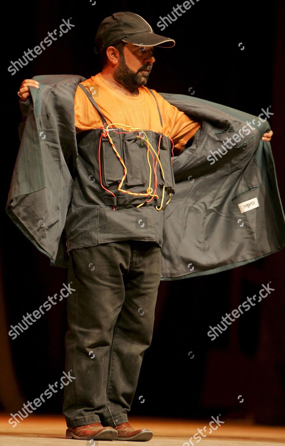 Iraqi Actor Performs Operetta Geb Almalik Editorial Stock Photo - Stock ...