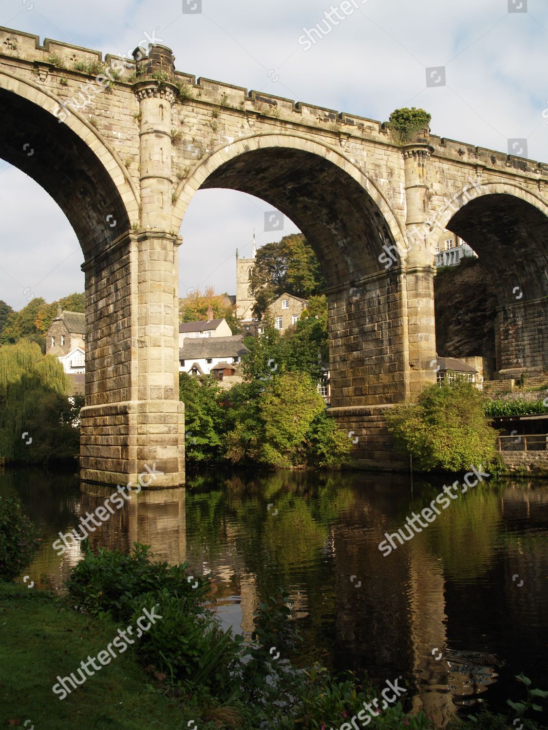 Railway Viaduct Over River Nidd Knaresborough Editorial Stock Photo ...
