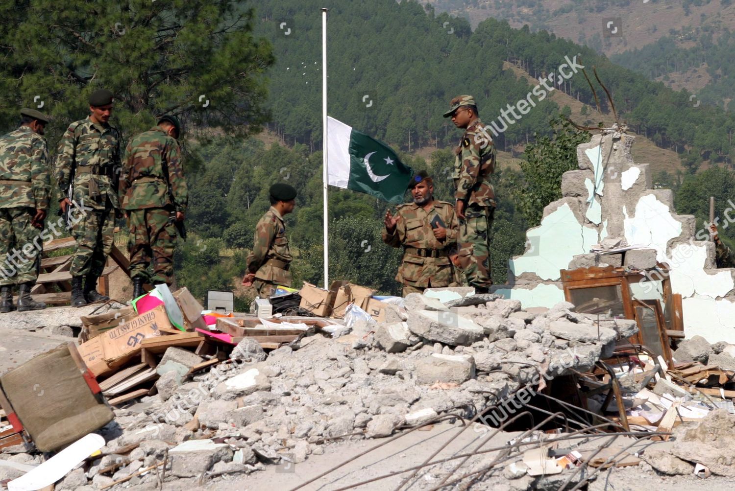 Pakistani Army Soldiers Stands On Debris Editorial Stock Photo - Stock ...