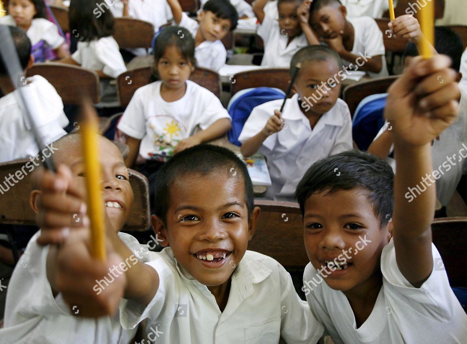 Filipino Students Display Their New Pencils Editorial Stock Photo ...