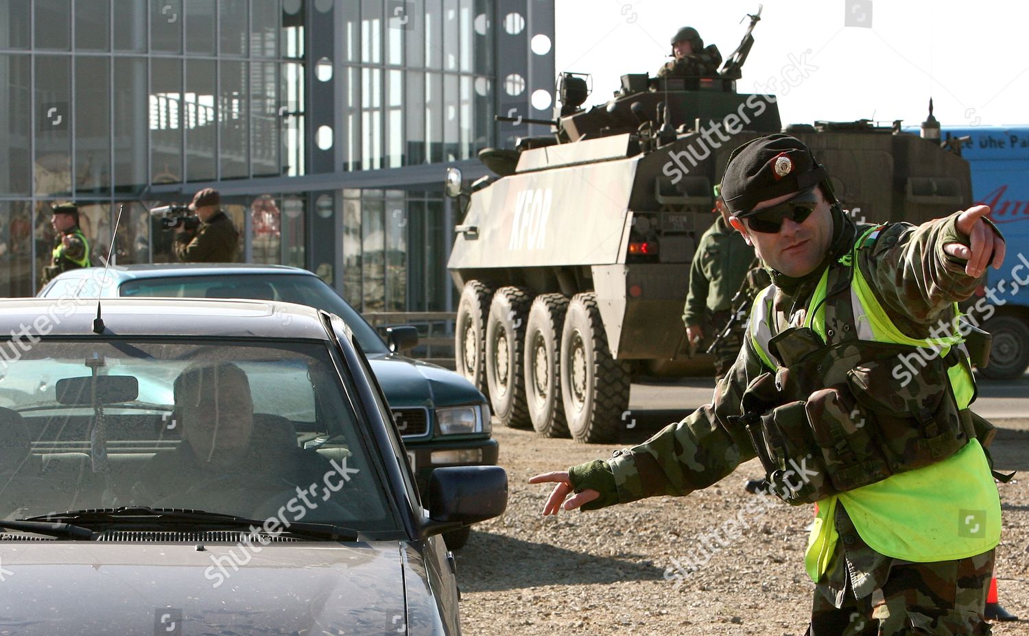 Irish Soldier Member Natoled Peacekeepers Shows Editorial Stock Photo ...