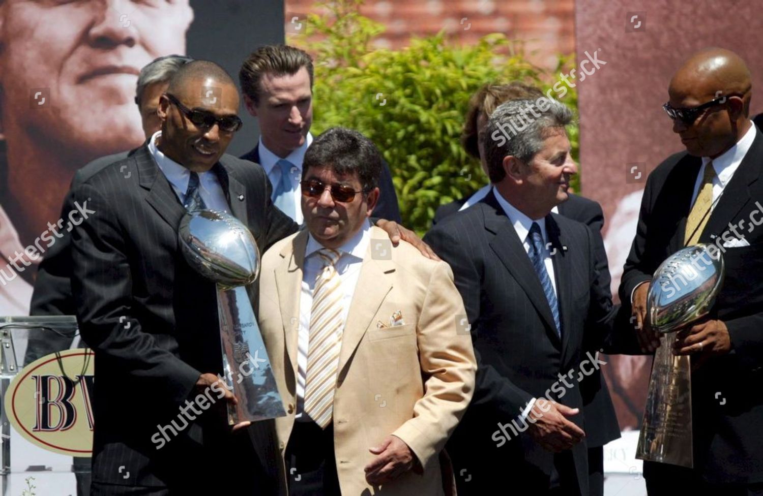 Former Player Roger Craig L Hugs Editorial Stock Photo - Stock Image ...