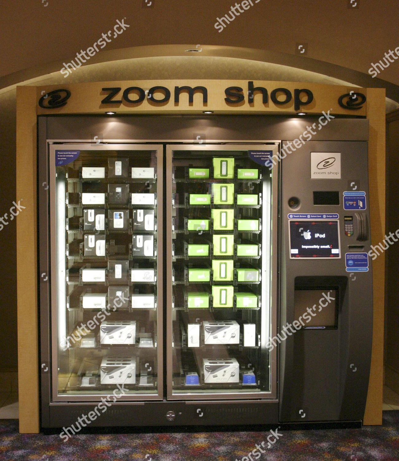 Apple Ipod Now Available Vending Machines Editorial Stock Photo - Stock ...