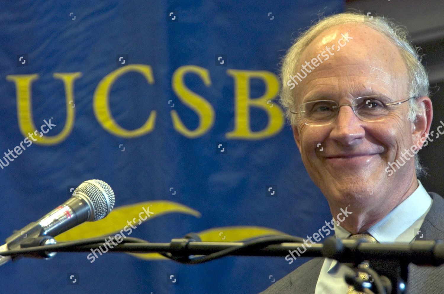 David J Gross Corecipient 2004 Nobel Editorial Stock Photo - Stock ...