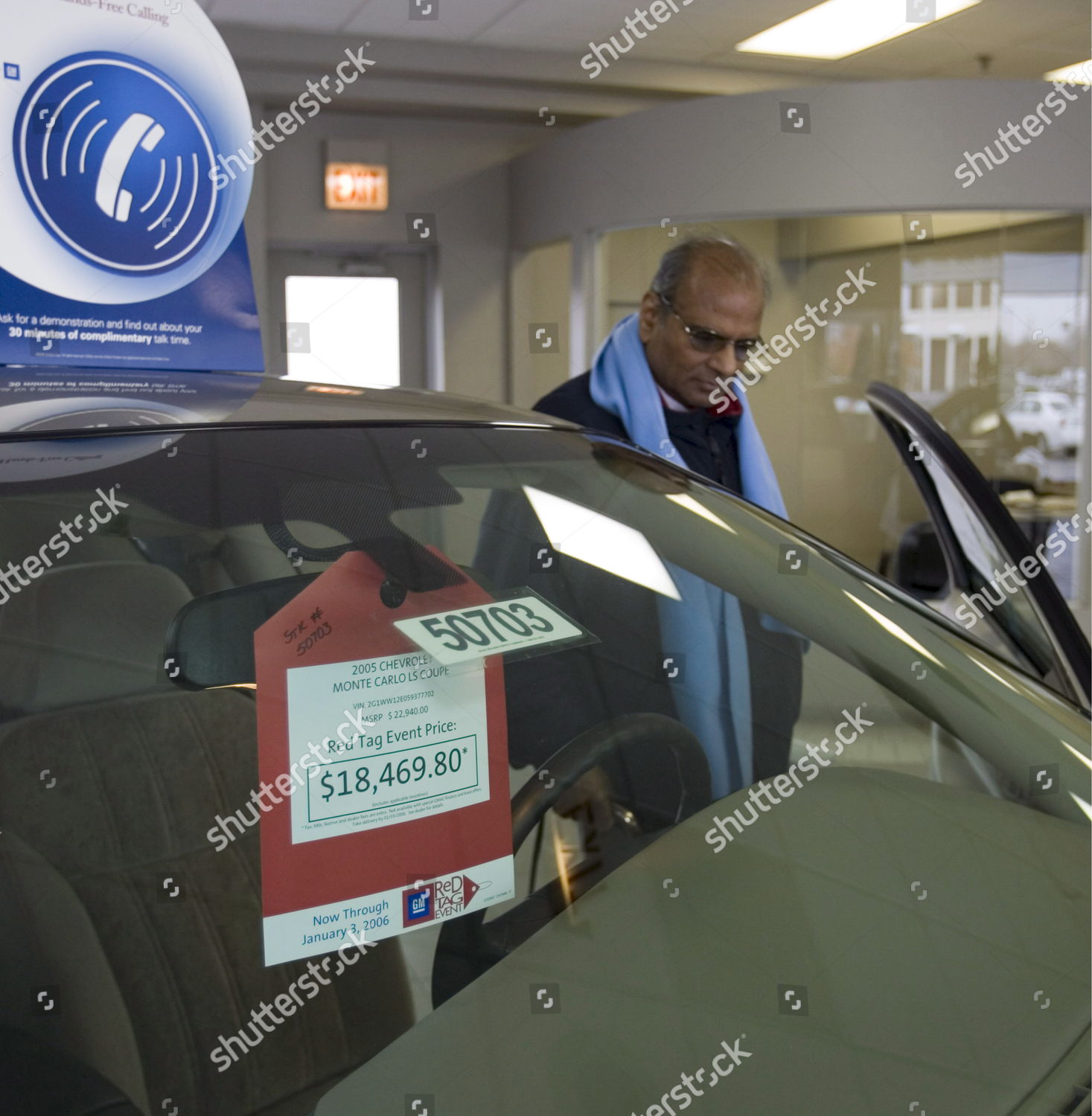 Moses Thomas Looks New Chevrolet Automobile Editorial Stock Photo ...