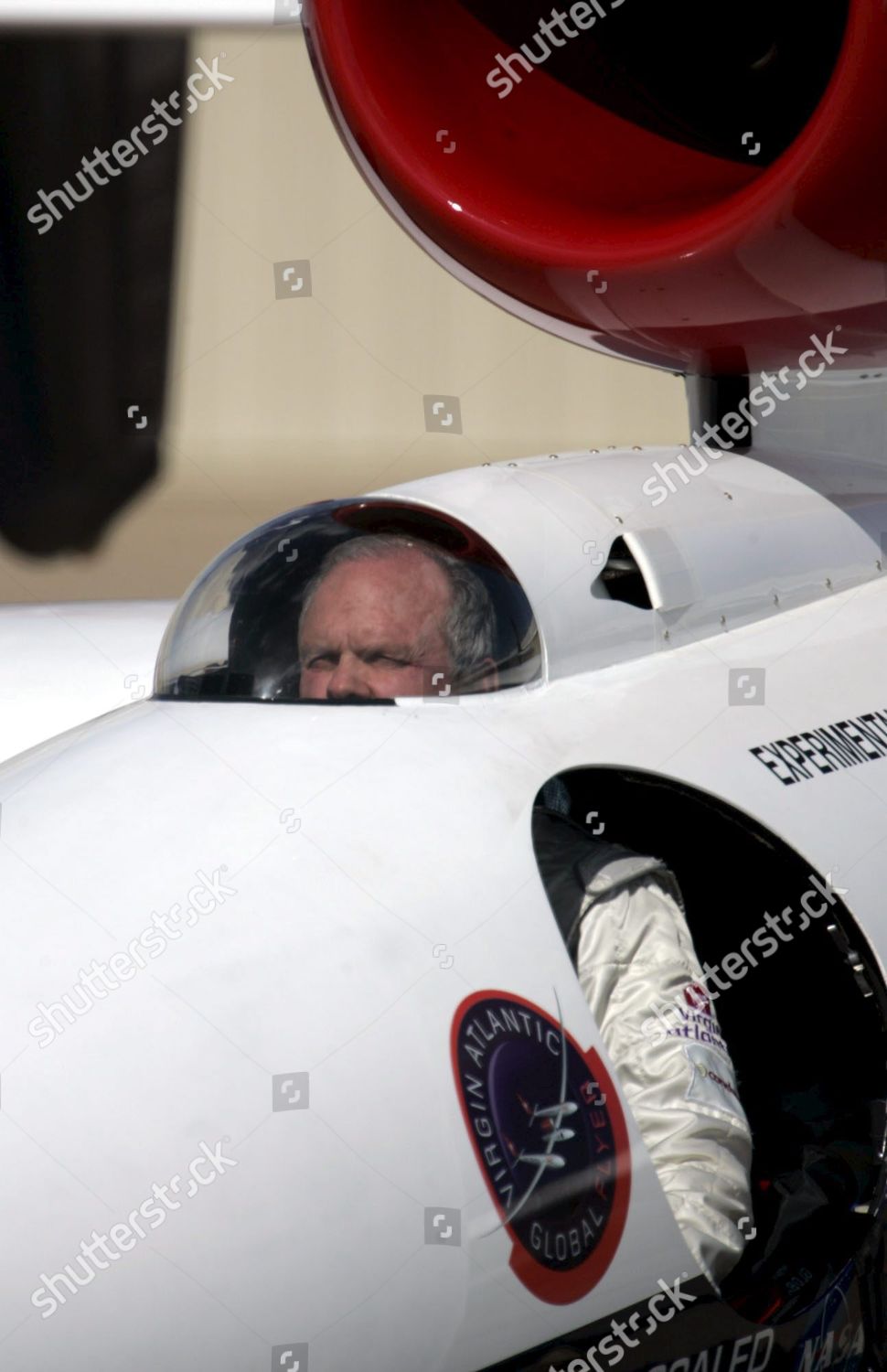 Virgin Atlantic Globalflyer Pilot Steve Fossett Editorial Stock Photo ...