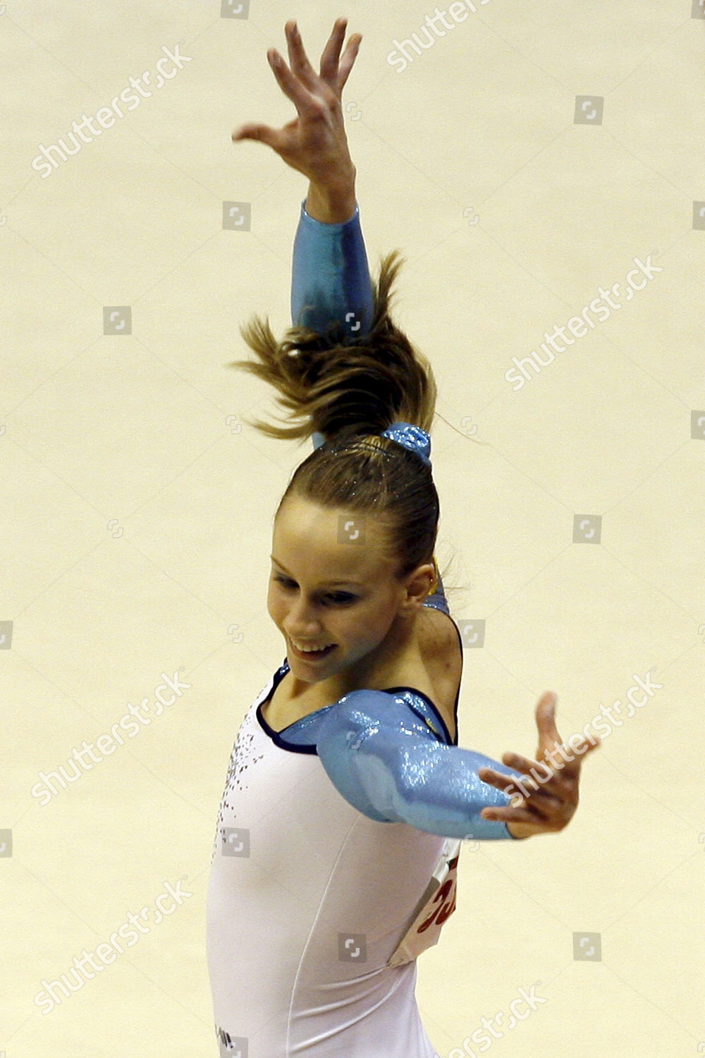 Romanian Gymnast Sandra Raluca Izbasa Performs Editorial Stock Photo ...