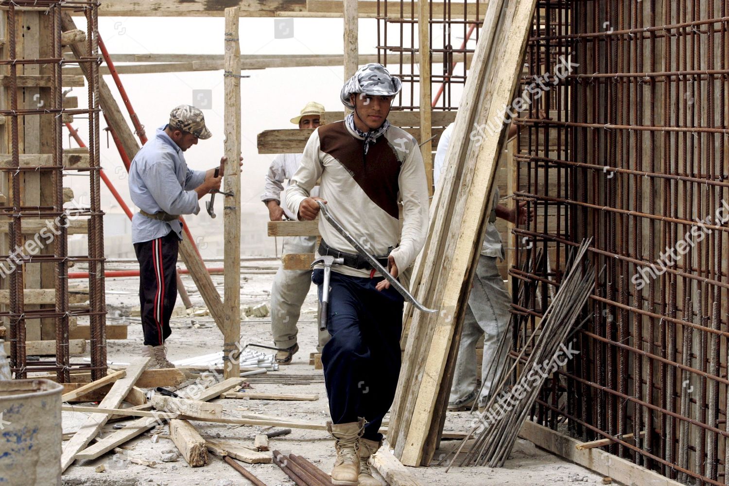 Iraqi Construction Workers Build New Building Editorial Stock Photo ...