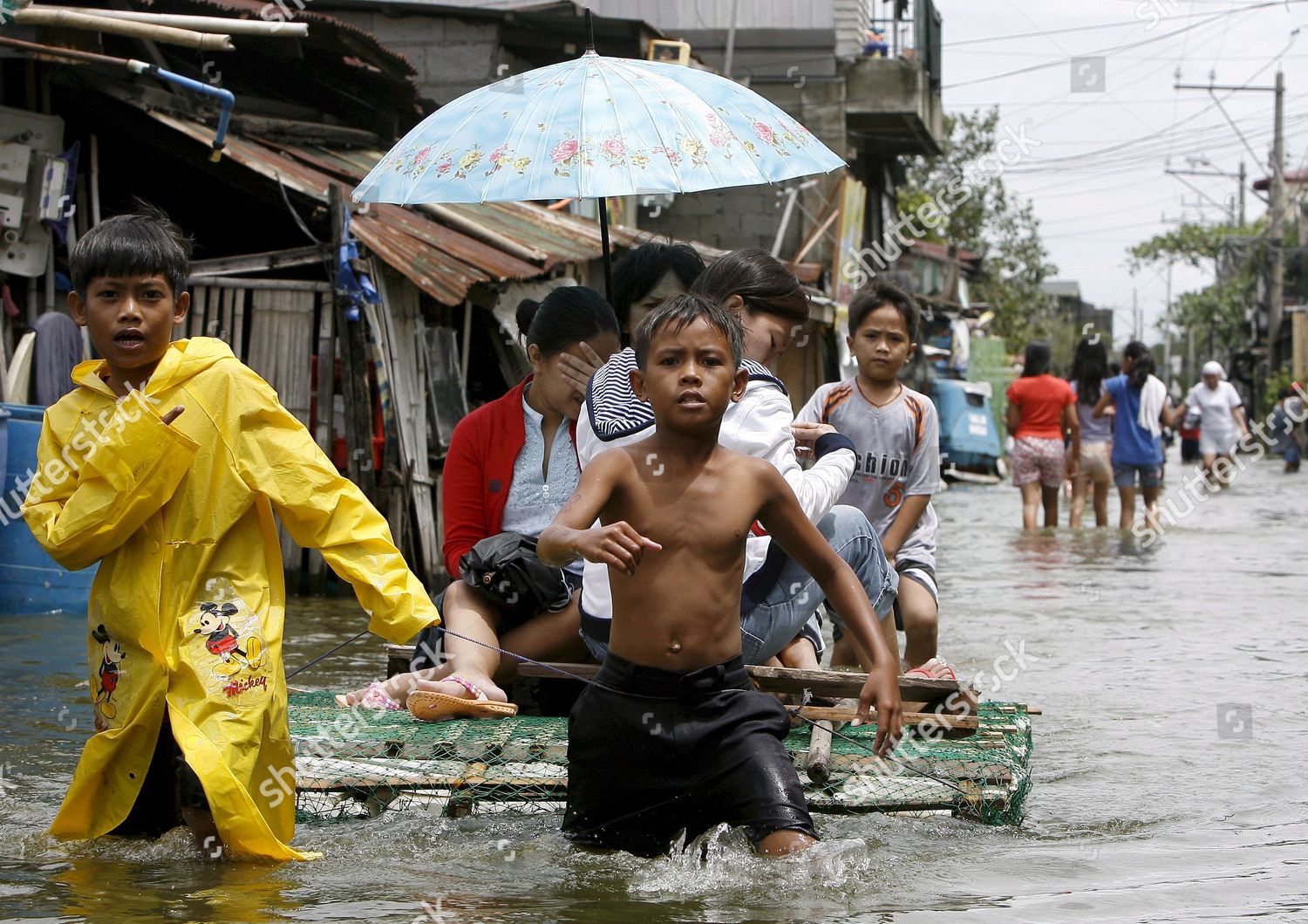 Filipino Children Pull Makeshift Raft Through Editorial Stock Photo ...