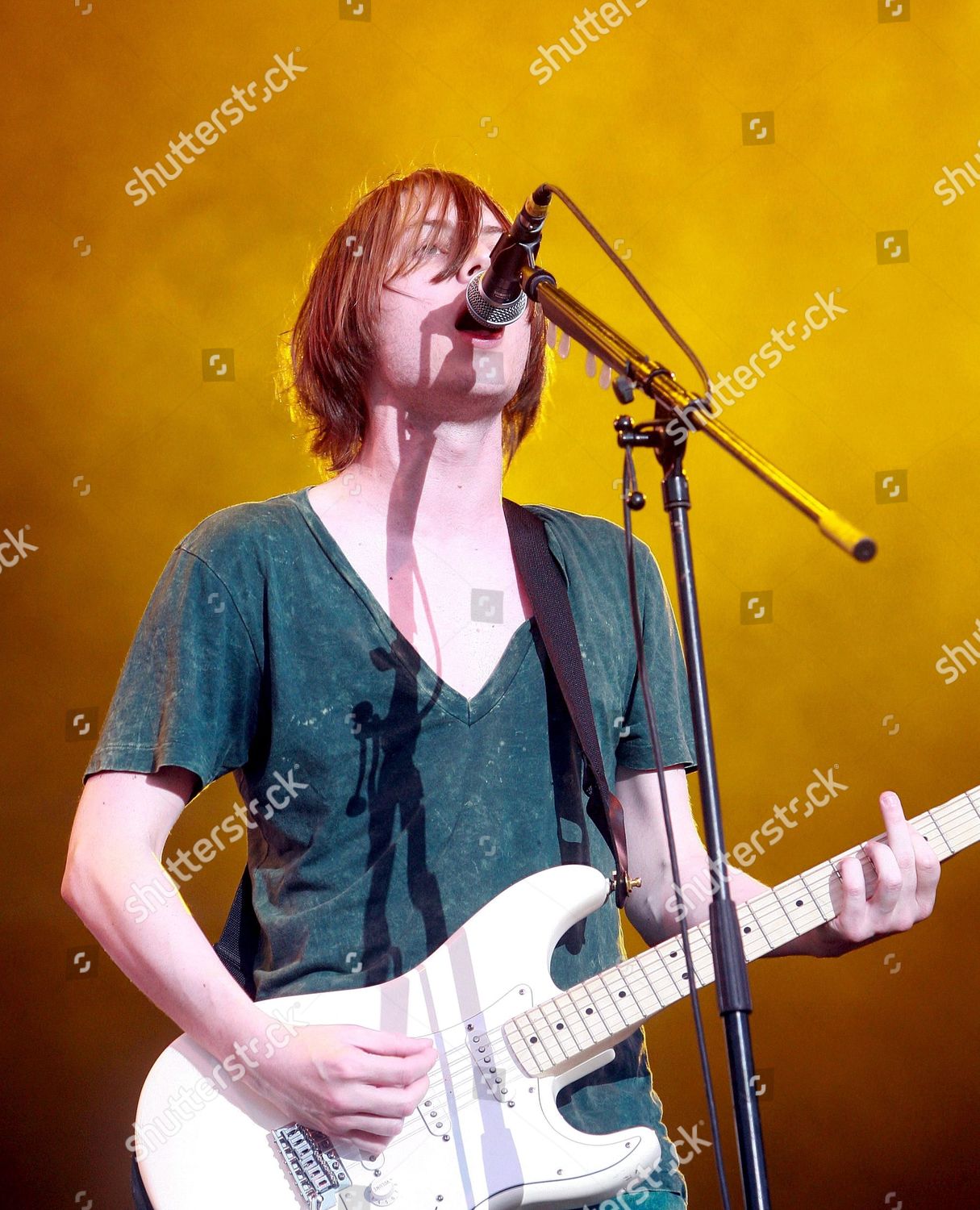 Australian Rock Group Vines Singer Guitarist Editorial Stock Photo ...