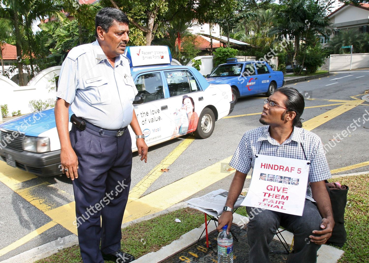 Security Guard Malaysian High Commission Approaches Editorial Stock ...