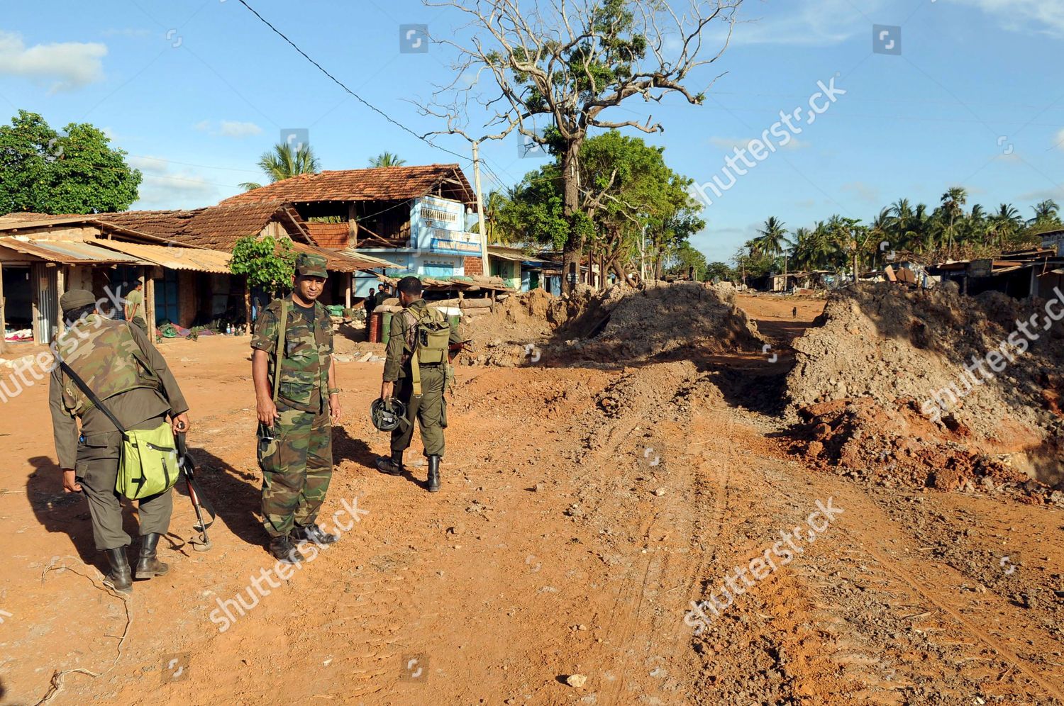 Soldiers Sri Lanka Army Patrolling Recently Editorial Stock Photo ...