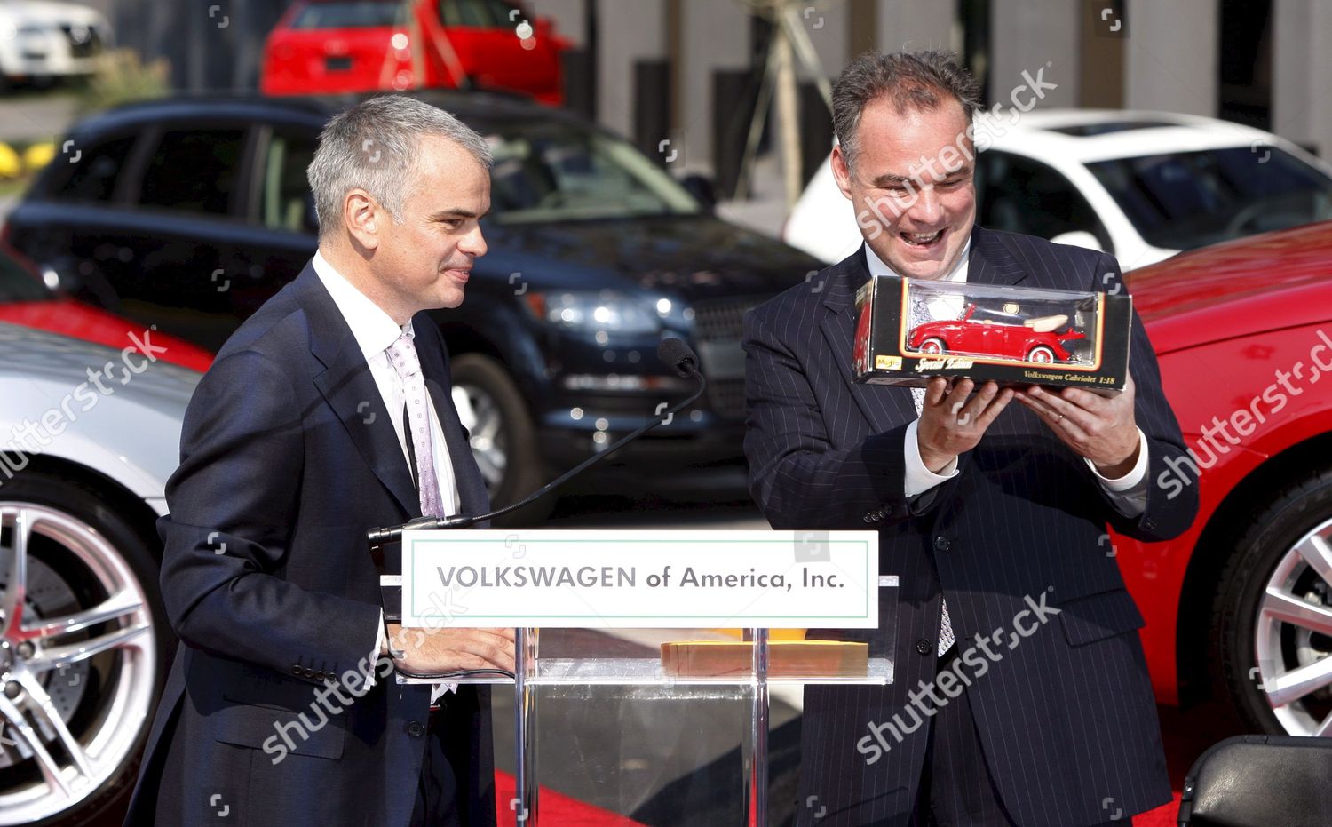 Virginia Governor Tim Kaine R Presented Editorial Stock Photo - Stock ...