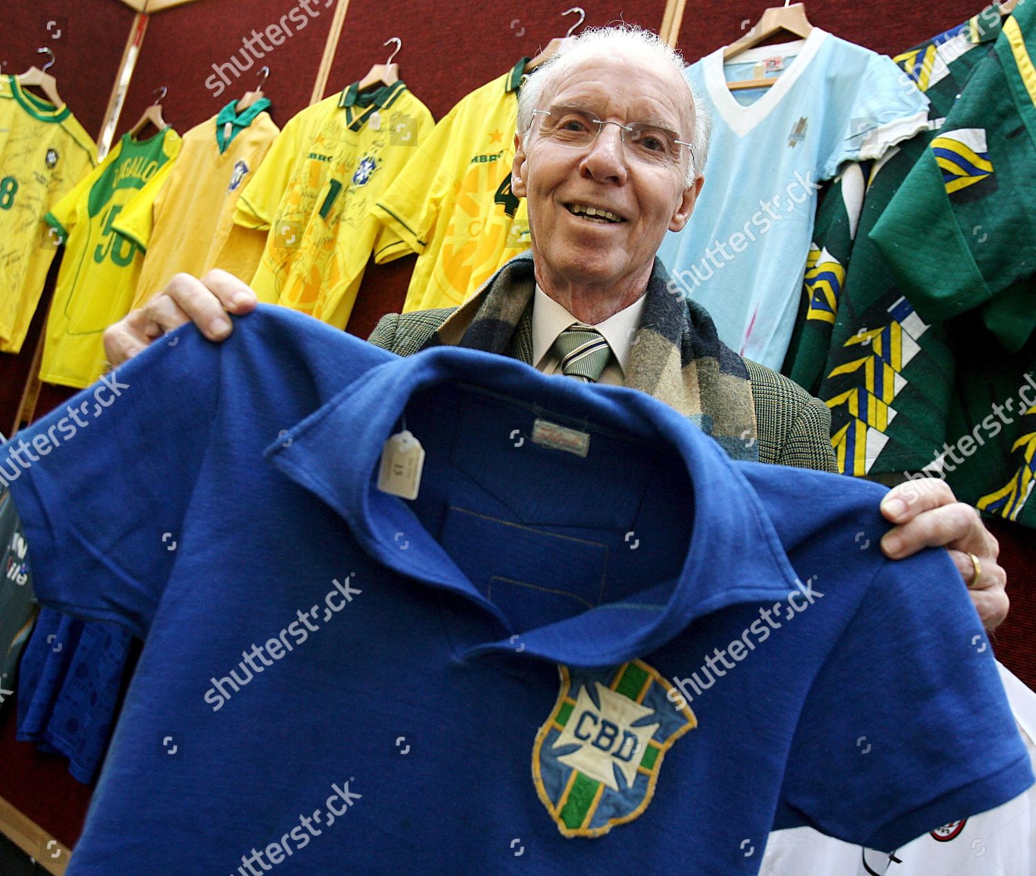 Mario Zagallo Holds His 1958 World Editorial Stock Photo - Stock Image ...