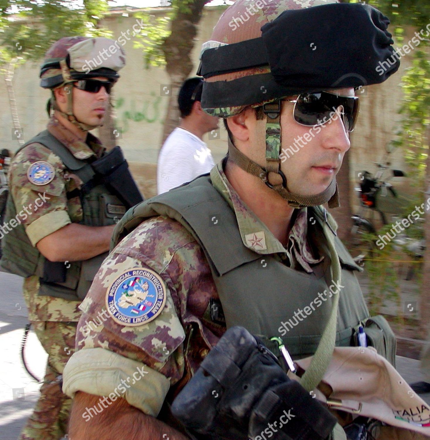 Italian Soldiers Natos International Security Assistance Editorial ...