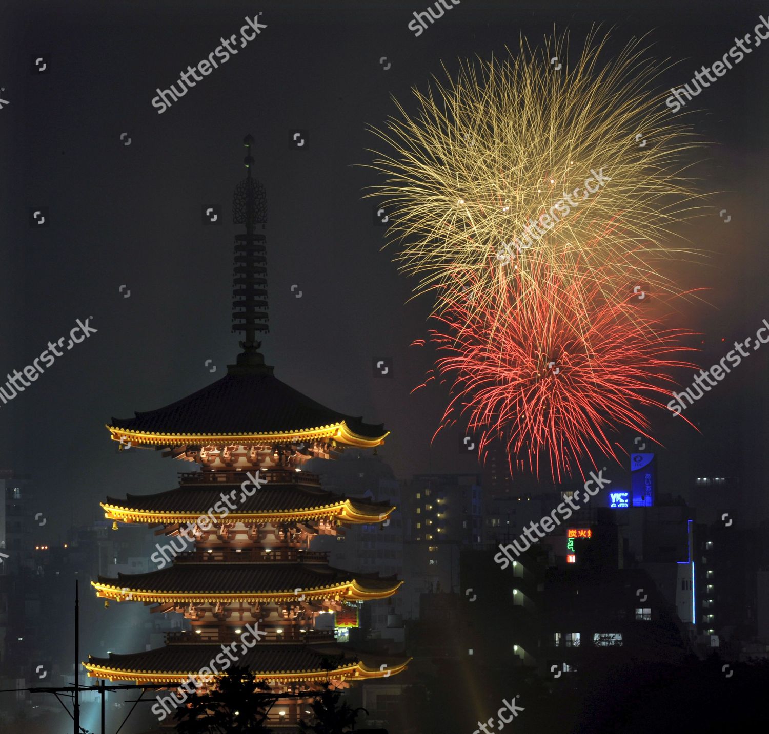 Fireworks Explode Over Fivestory Pagoda Sensoji Editorial Stock Photo ...