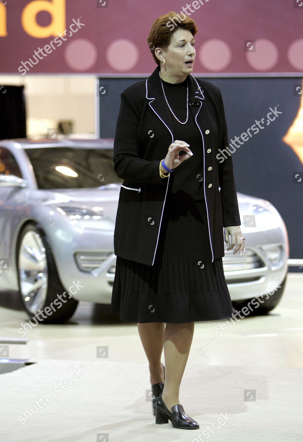 Anne Stevens Fords Executive Vice President Editorial Stock Photo ...