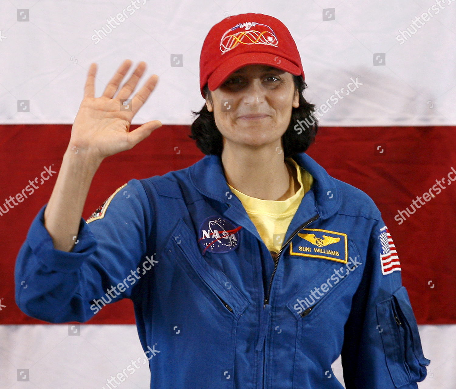 Sunita Suni Williams Acknowledges Crowd She Editorial Stock Photo ...