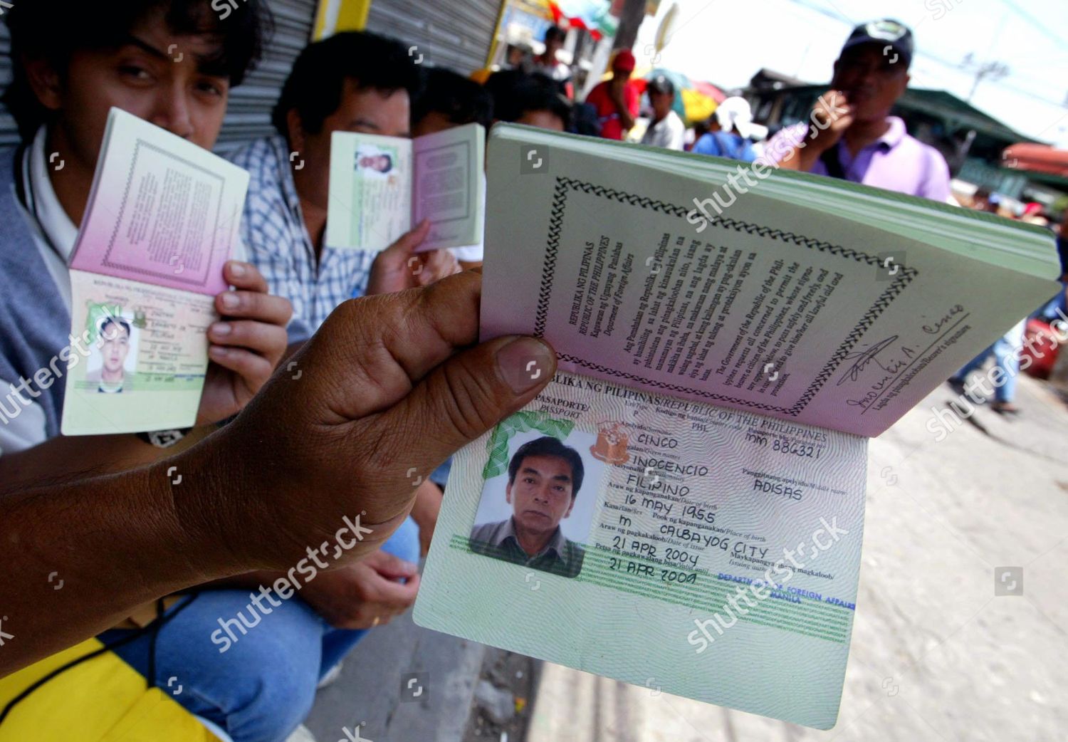 Filipino Overseas Worker Applicants Iraq Show Editorial Stock Photo ...