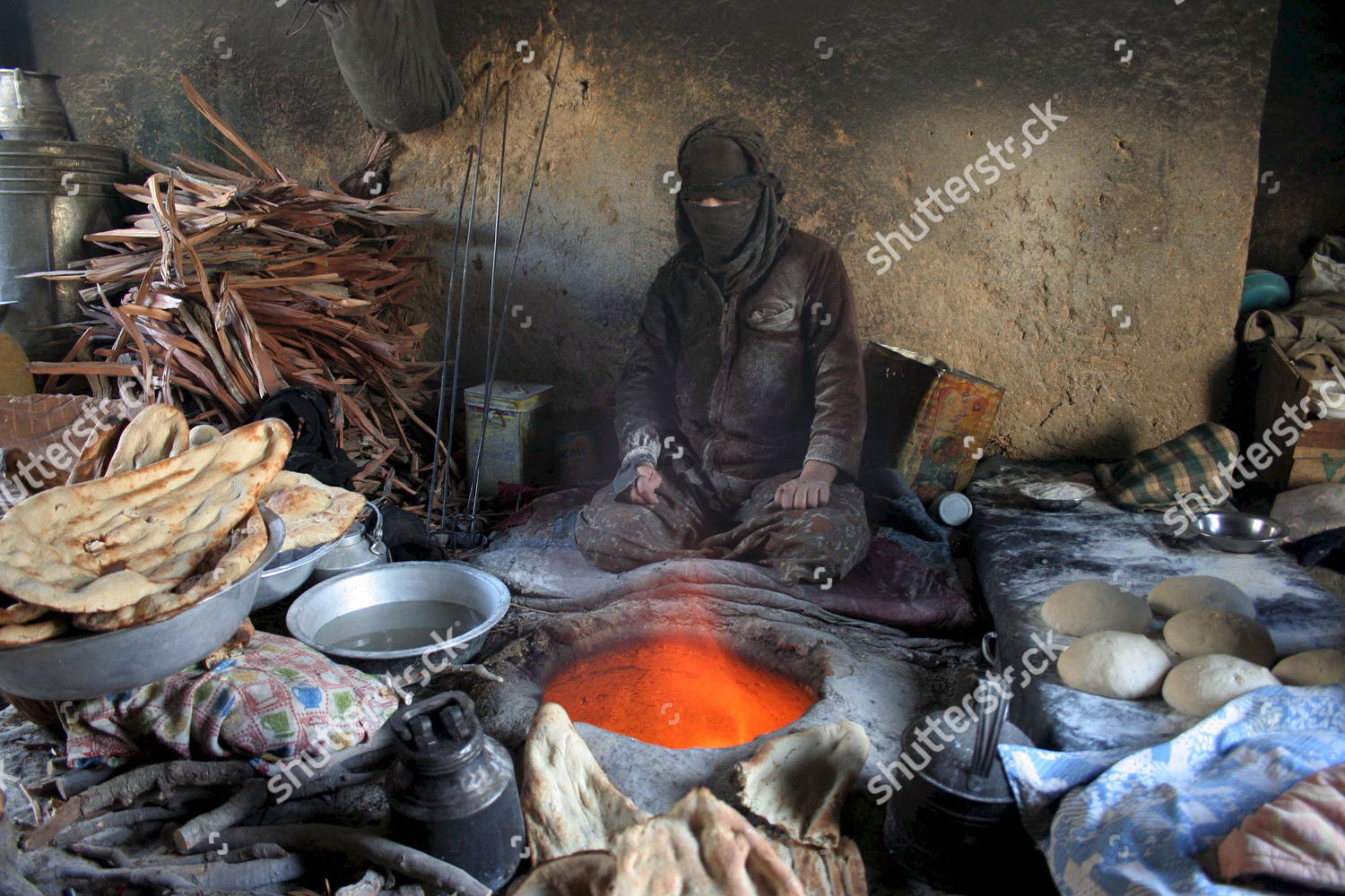 Afghan Baker Prepares Bread Bakery Kabul Editorial Stock Photo - Stock ...