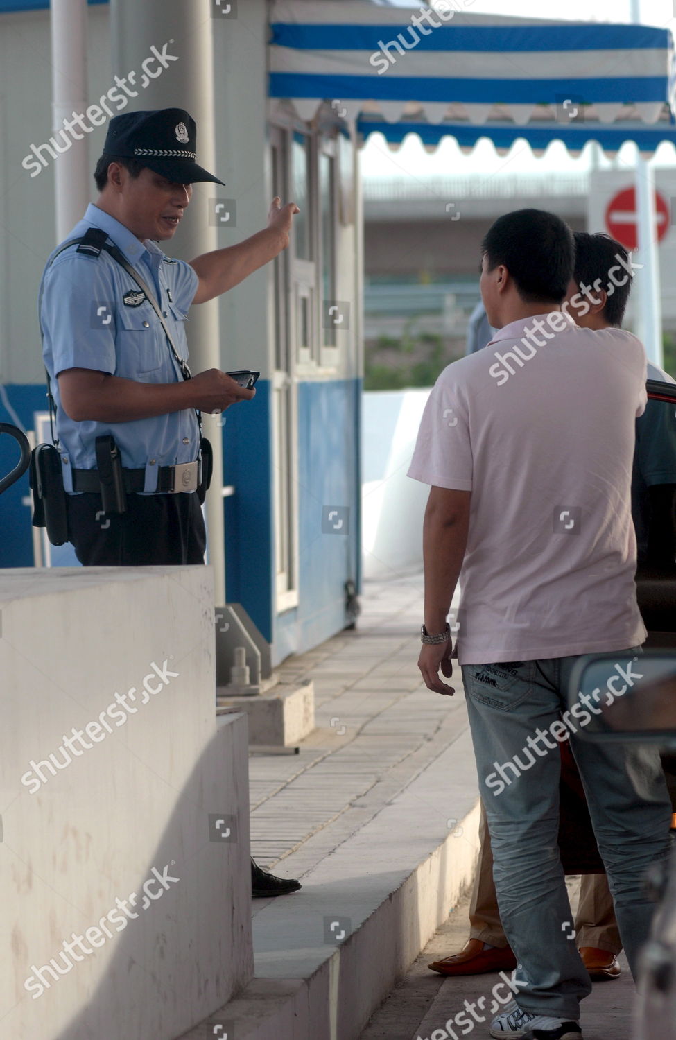 Policeman Checks Driving Licence Driver Near Editorial Stock Photo ...